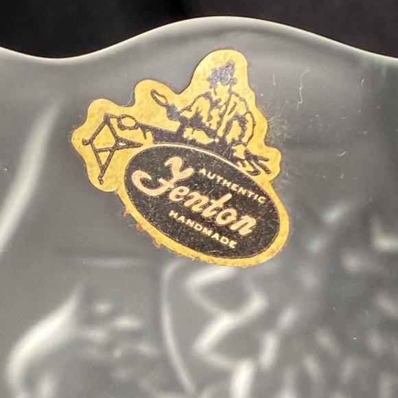 Fenton | Accents | Vintage Fenton Art Glass Satin Water Lily Basket ...